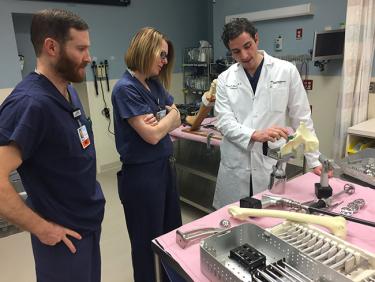 Resident Life | Orthopaedic Surgery Residency | Residents & Fellows ...